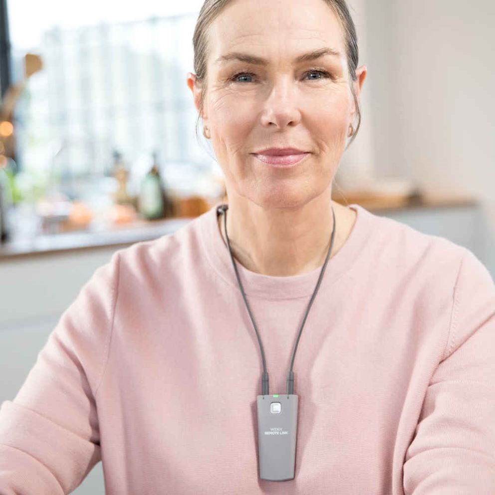 Widex Remote Care™ - Remote hearing aid adjustment | Widex Pro